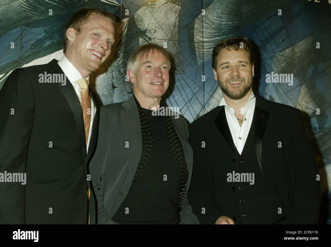 Paul bettany peter weir russell hi-res stock photography and images - Alamy