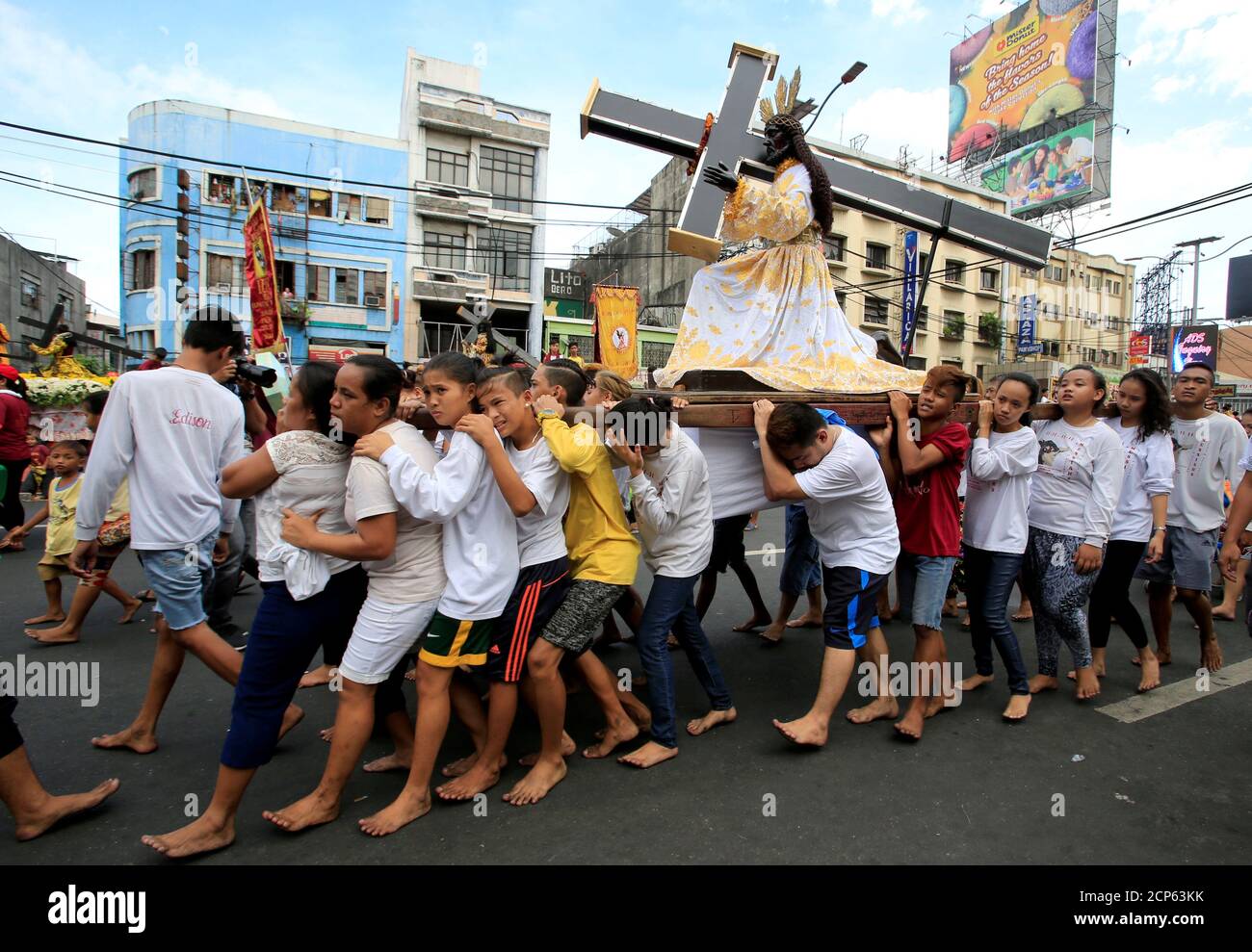 Barefoot days hi-res stock photography and images - Alamy