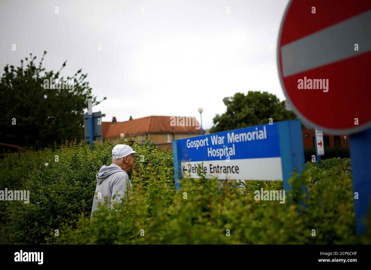 War memorial hospital hi-res stock photography and images - Alamy
