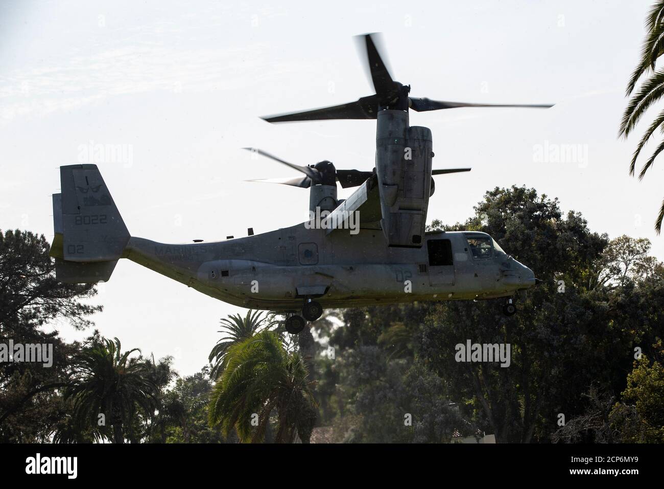 A U.S. Marine Corps MV-22B Osprey aircraft with Marine Medium Tiltrotor ...
