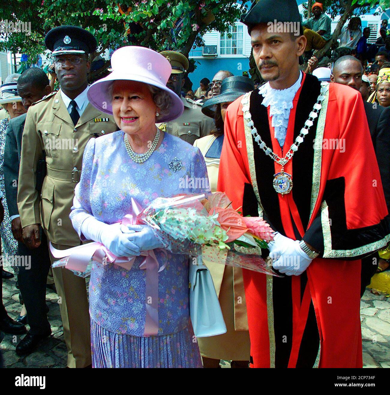 Queen elizabeth ii visit jamaica hi-res stock photography and images ...