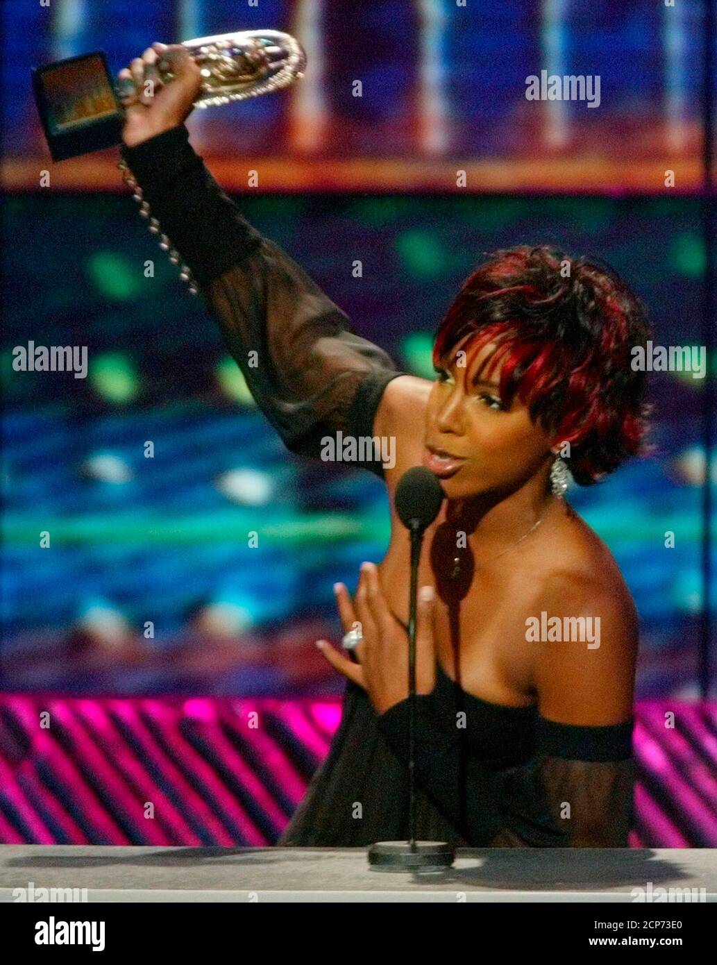 Kelly rowland 2002 hi-res stock photography and images - Alamy