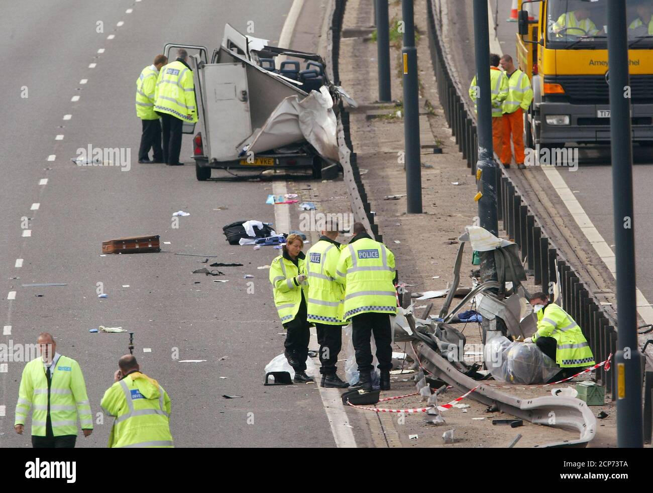 M56 motorway manchester airport hi-res stock photography and images - Alamy