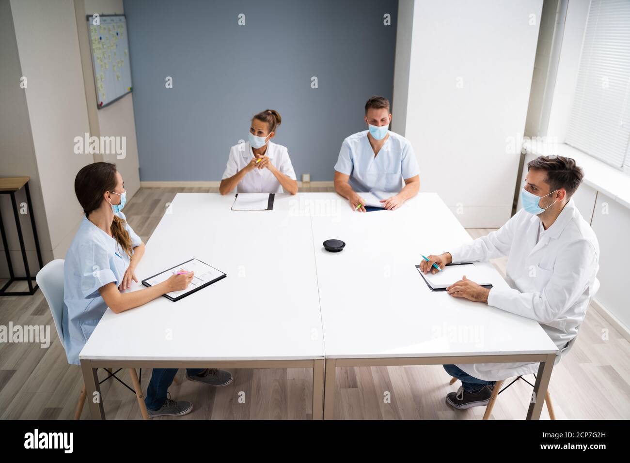 Medical students hospital hi-res stock photography and images - Alamy