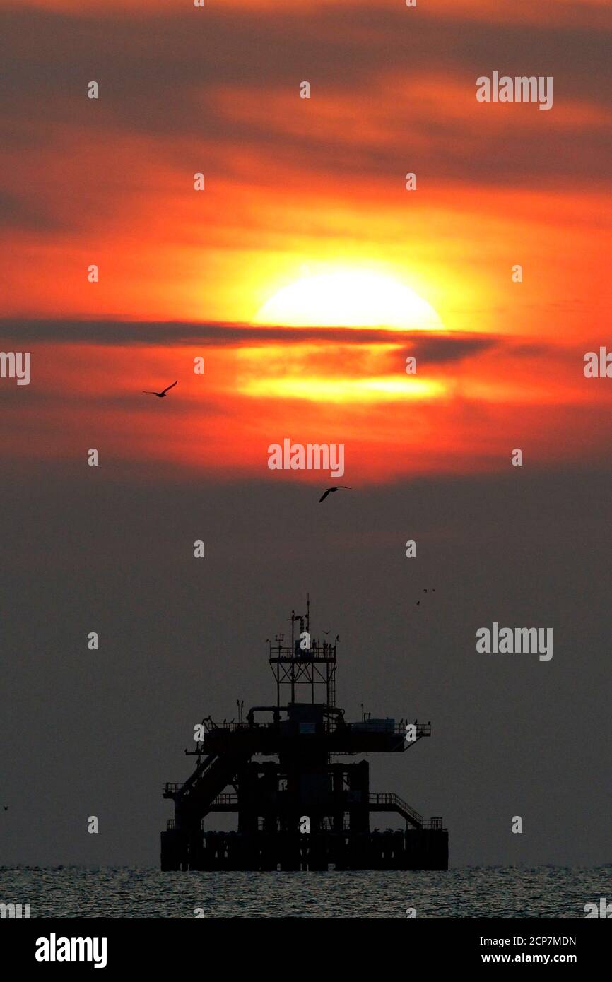 Brent north sea oil platform hi-res stock photography and images - Alamy