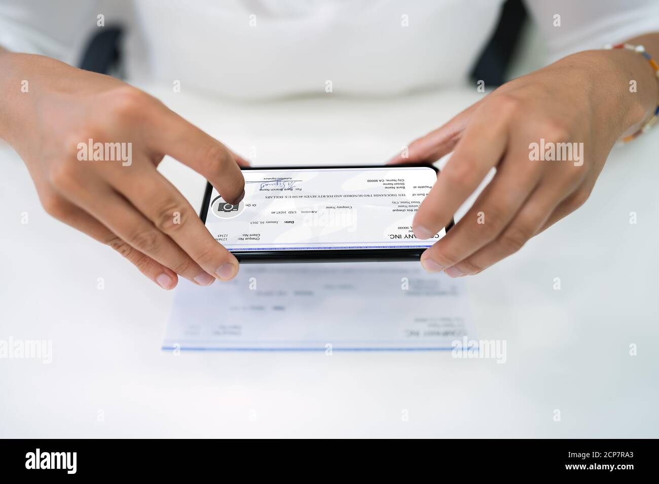 Taking documents hi-res stock photography and images - Alamy