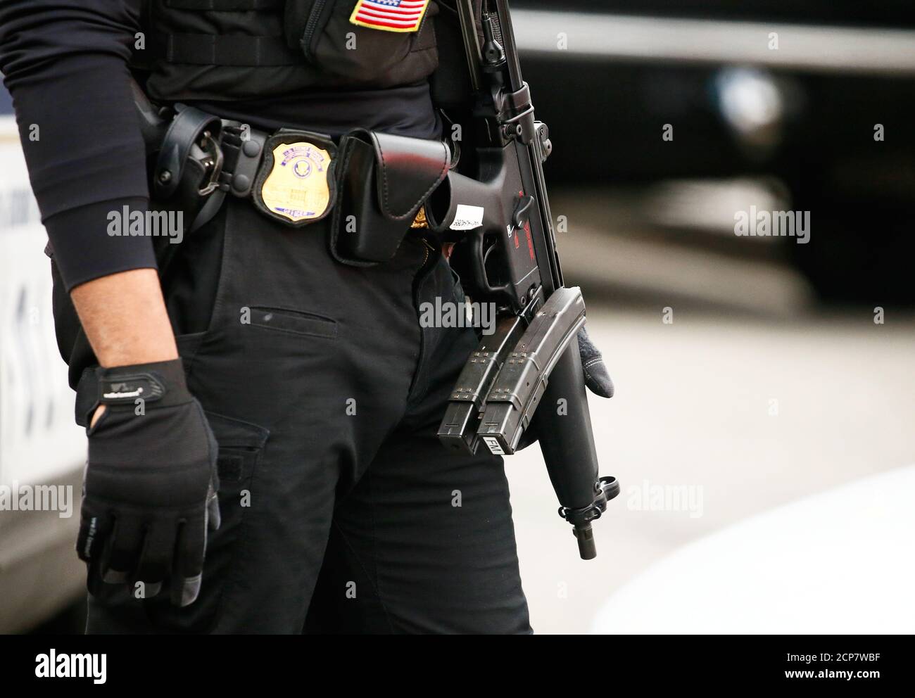 Uniformed secret service hi-res stock photography and images - Alamy