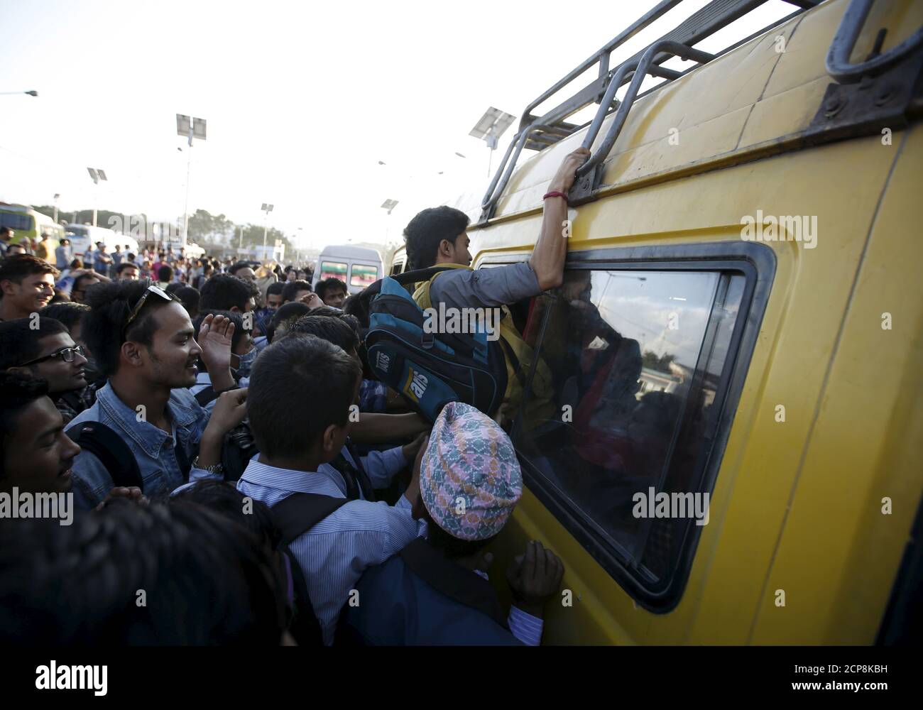 Bus india nepal hi-res stock photography and images - Alamy