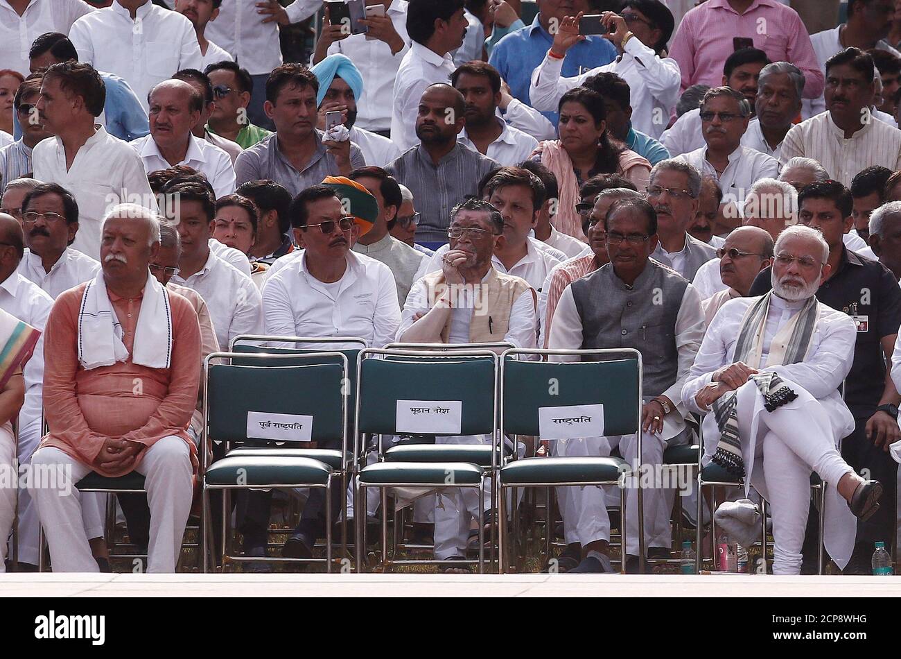 Rashtriya swayamsevak sangh modi hi-res stock photography and images ...