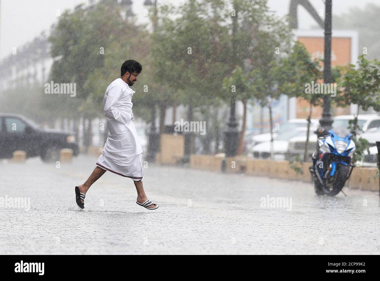 Riyadh rain hi-res stock photography and images - Alamy