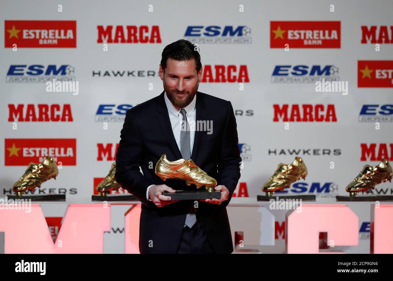 Fc barcelonas lionel messi poses hi-res stock photography and images ...