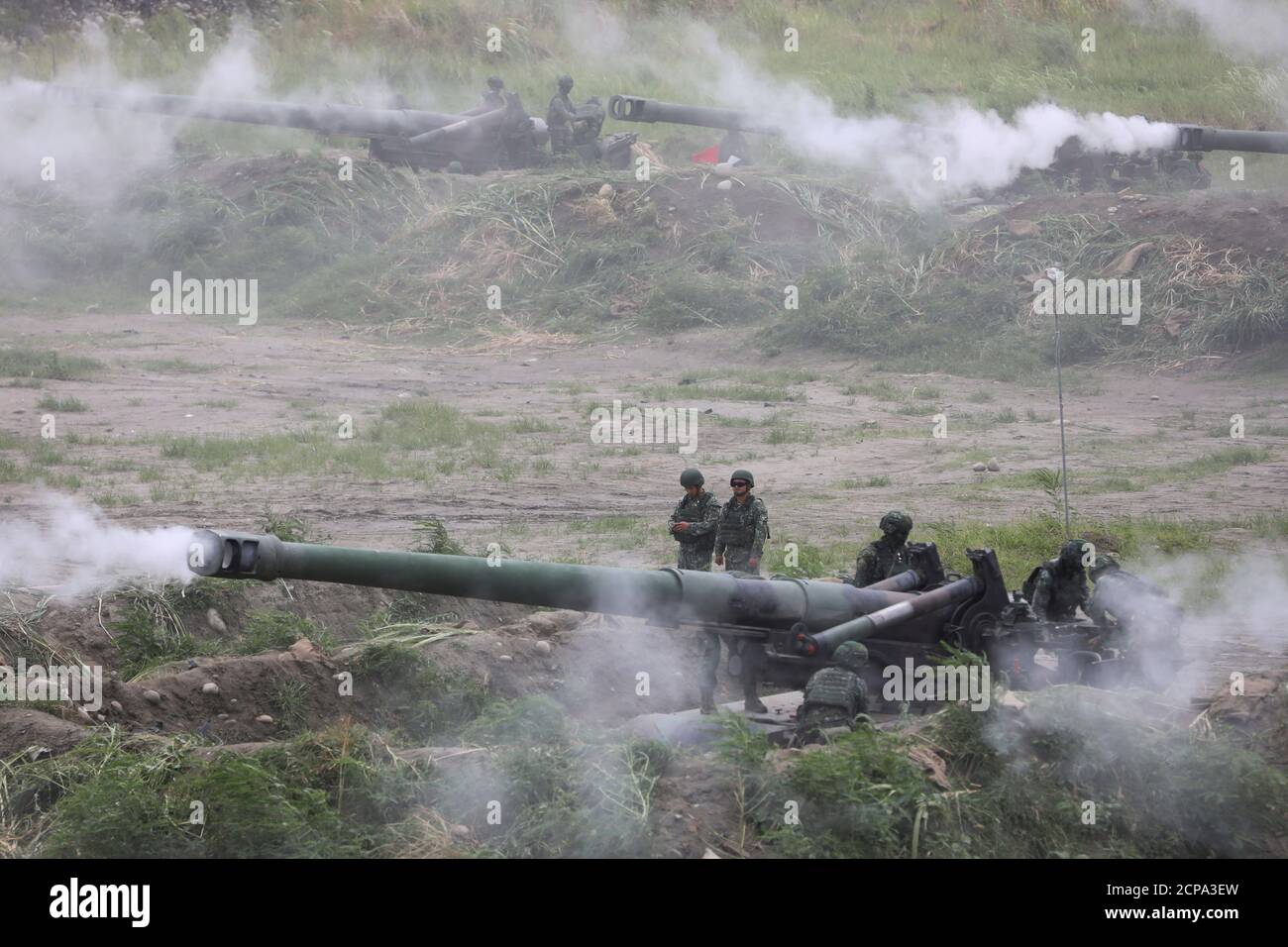M110 howitzer hi-res stock photography and images - Alamy