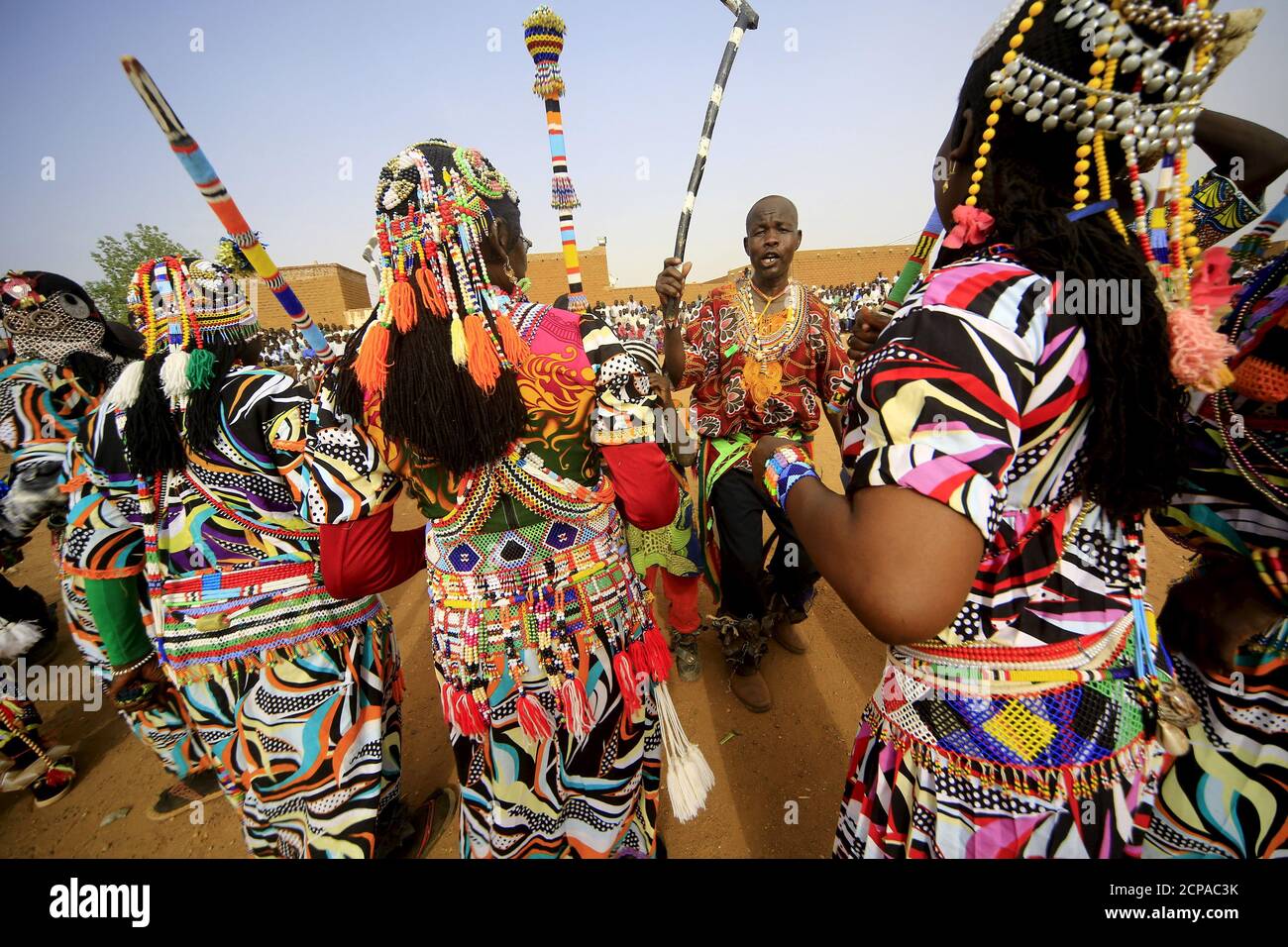 Nuba tribe hi-res stock photography and images - Alamy
