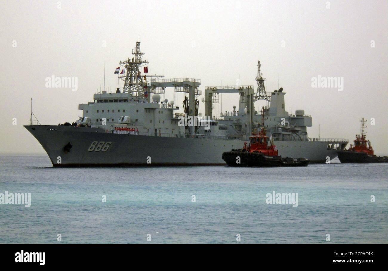 Navy seaport hi-res stock photography and images - Alamy