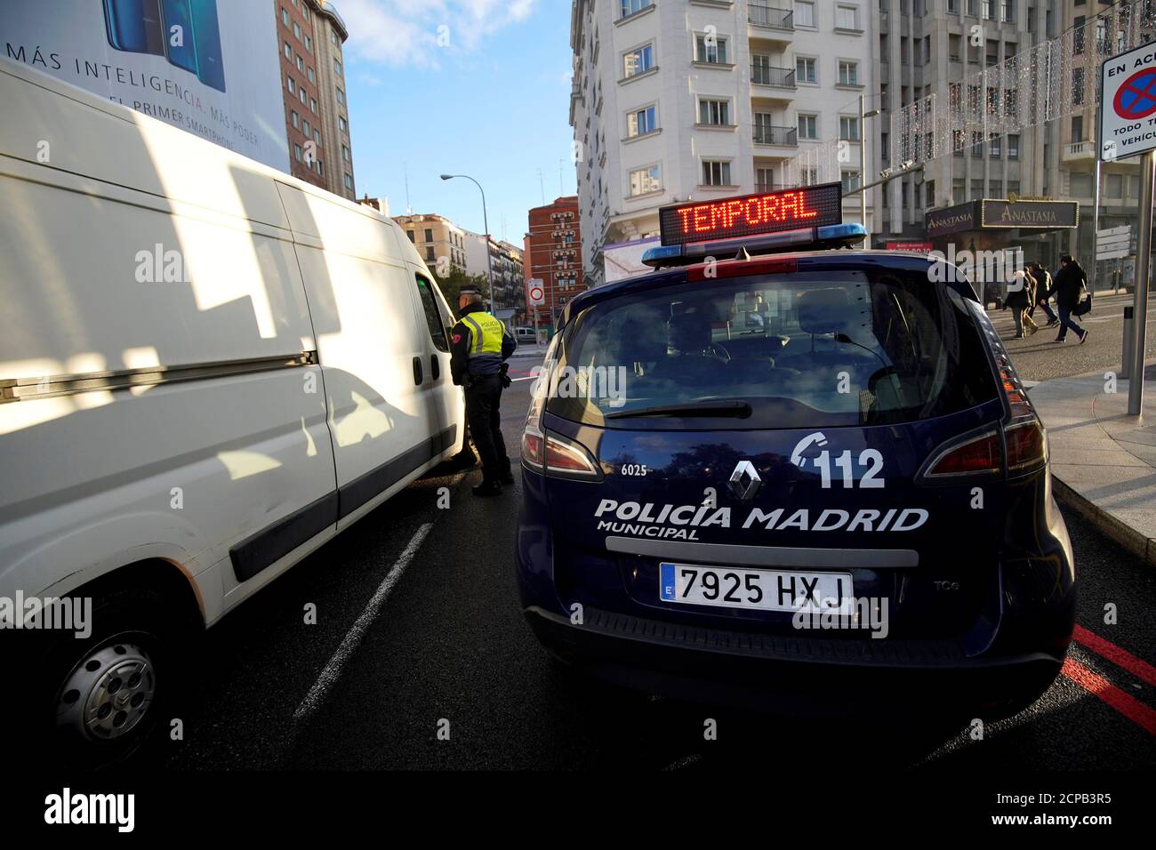 Non polluting vehicles hi-res stock photography and images - Alamy