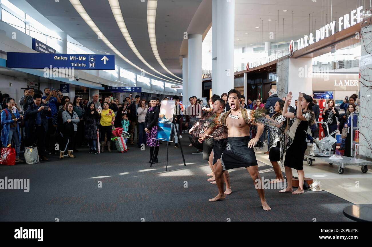 Maori haka 2018 hi-res stock photography and images - Alamy