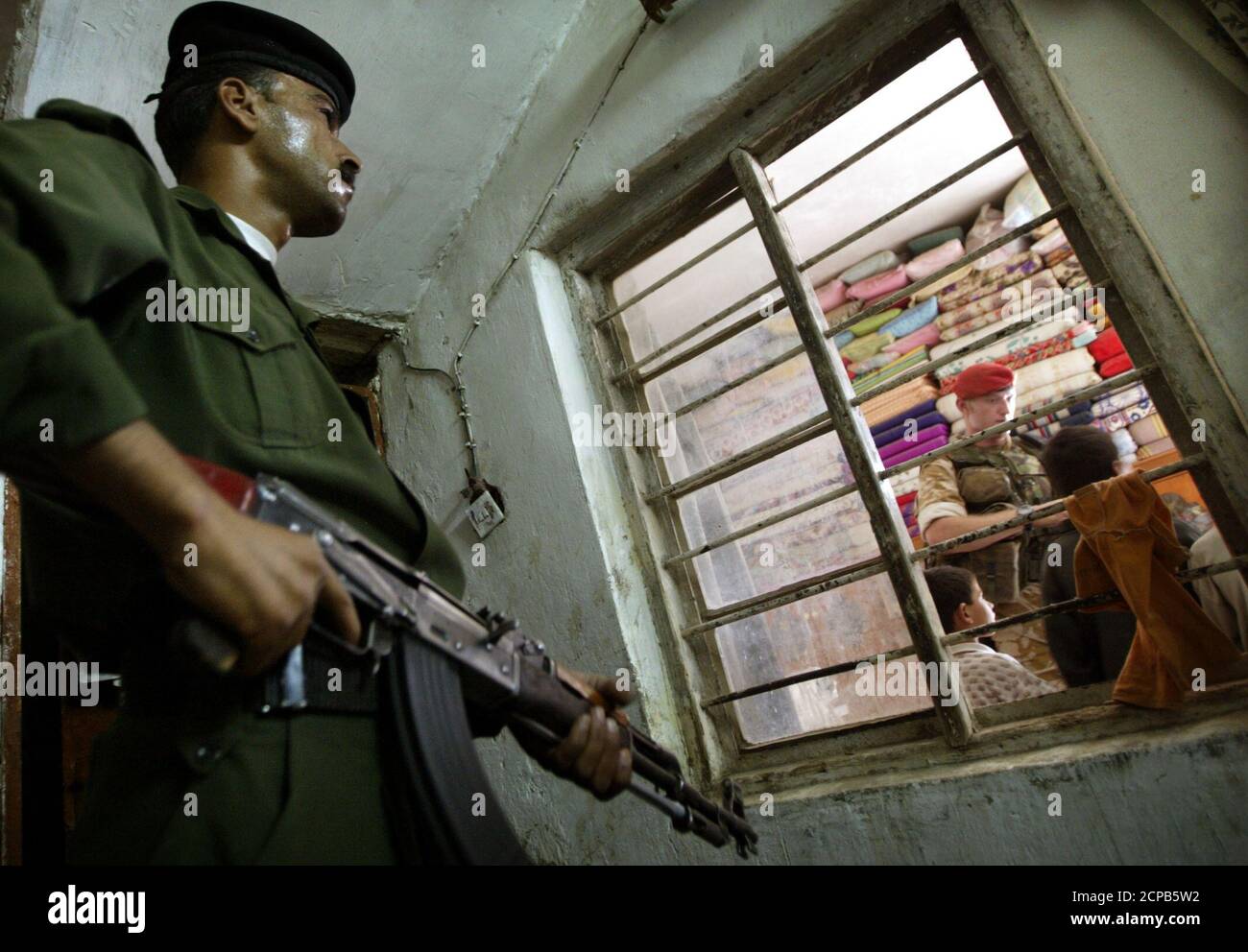 British bank robber hi-res stock photography and images - Alamy