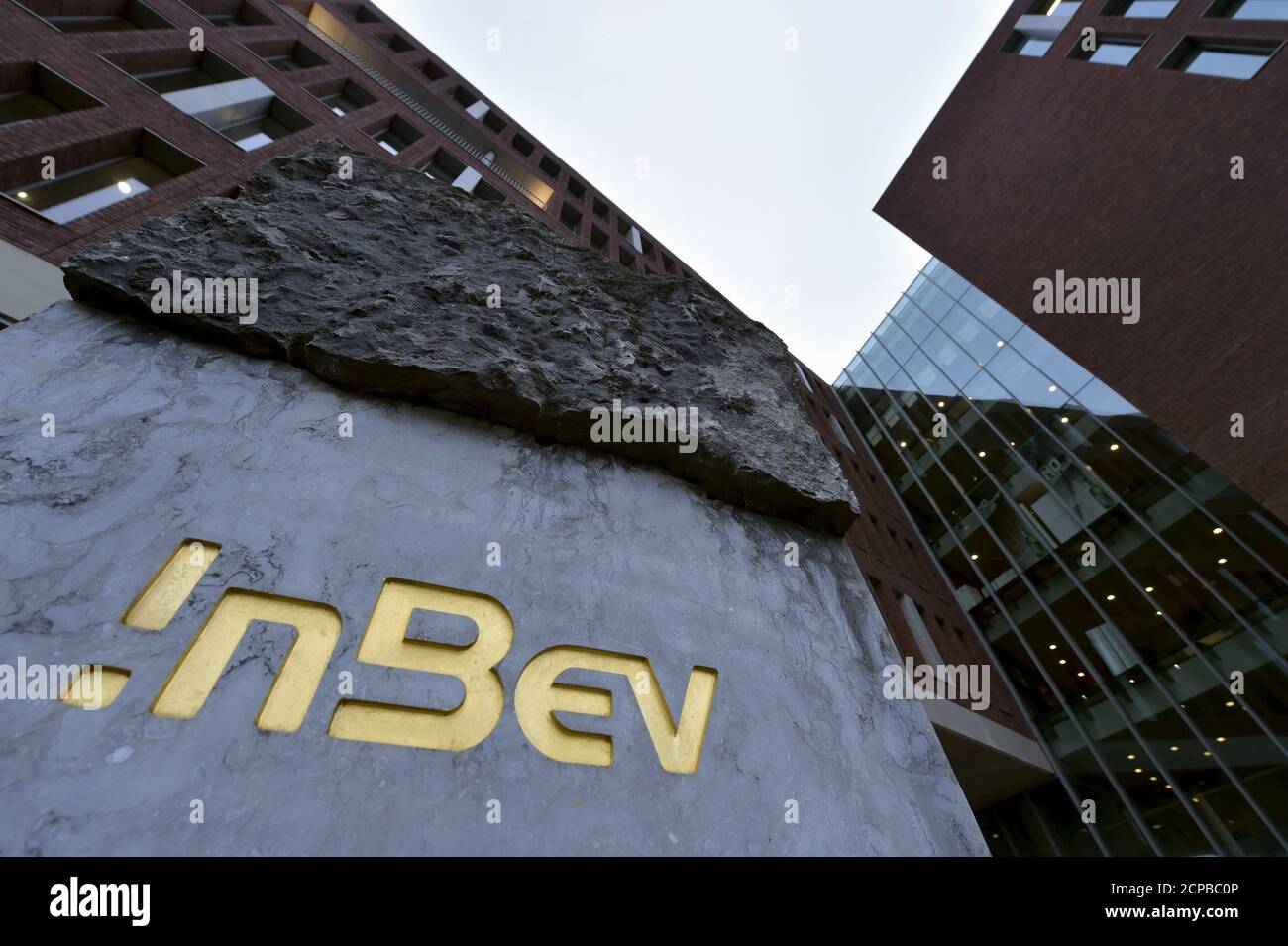 Abinbev logo hi-res stock photography and images - Alamy