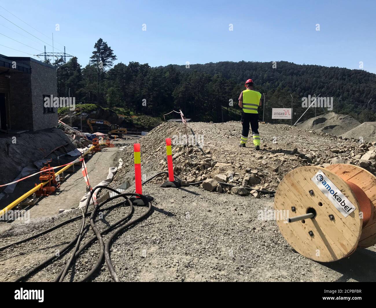 Interconnector cable hi-res stock photography and images - Alamy