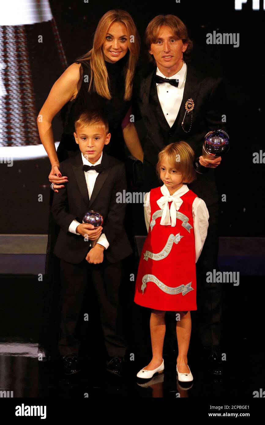 Luka Modric Family Luka Modric High Resolution Stock Photography and ...