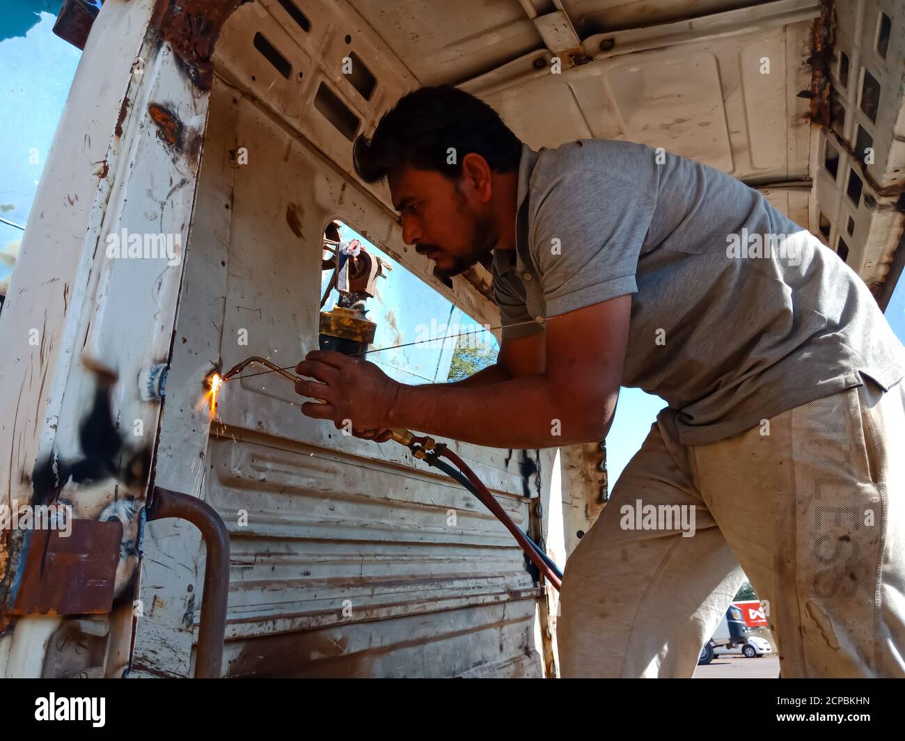 DISTRICT KATNI, INDIA - DECEMBER 14, 2019: An indian Mechanic man ...
