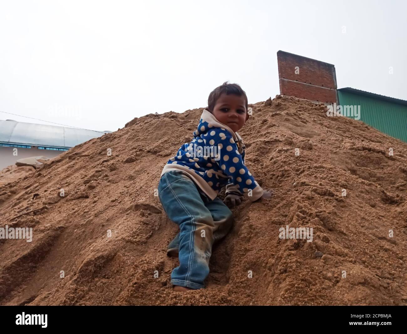 DISTRICT KATNI, INDIA - DECEMBER 18, 2019: An indian village poor male ...