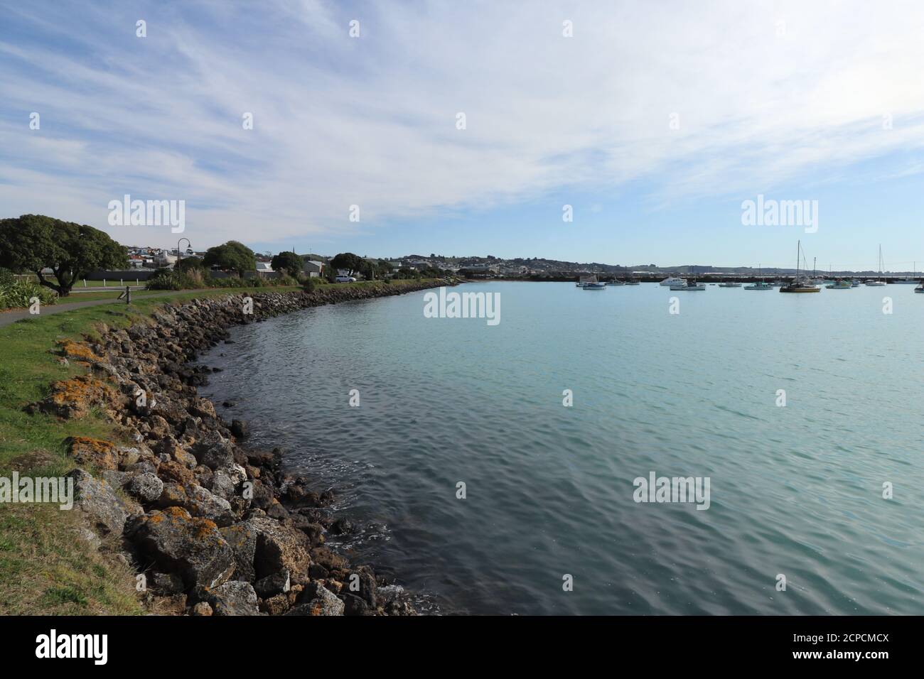 Oamaru harbour hi-res stock photography and images - Alamy
