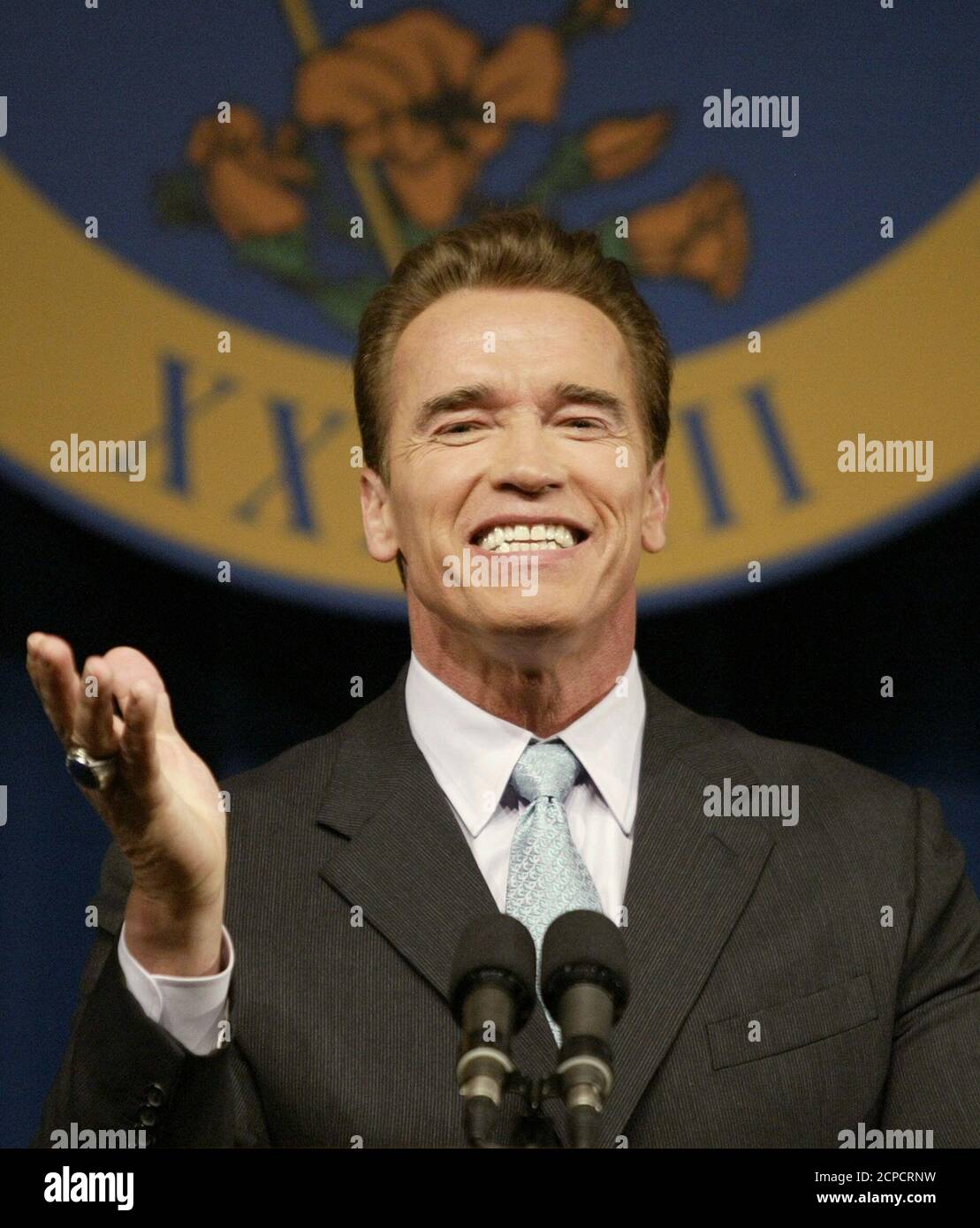 Arnold schwarzenegger body builder hi-res stock photography and images ...