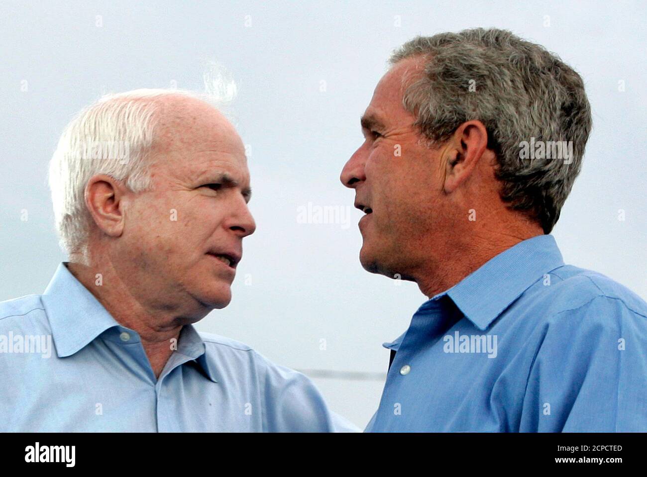 George bush panama hi-res stock photography and images - Alamy