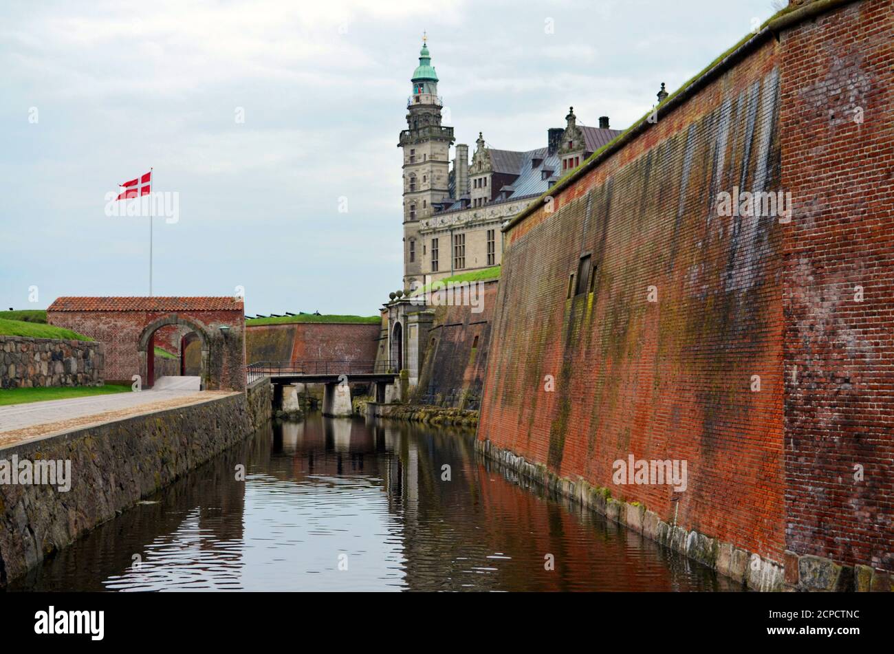 Kronborg castle moat hi-res stock photography and images - Alamy