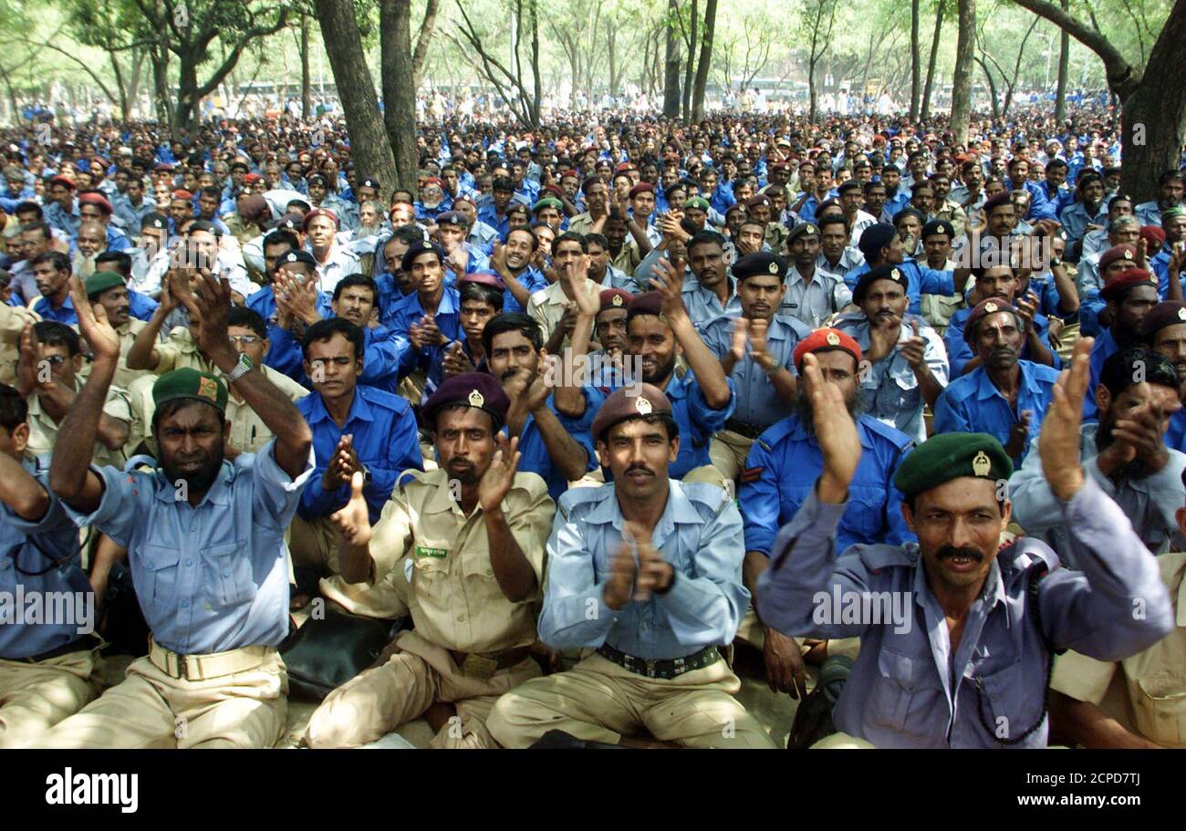 Bangladeshi village hi-res stock photography and images - Alamy