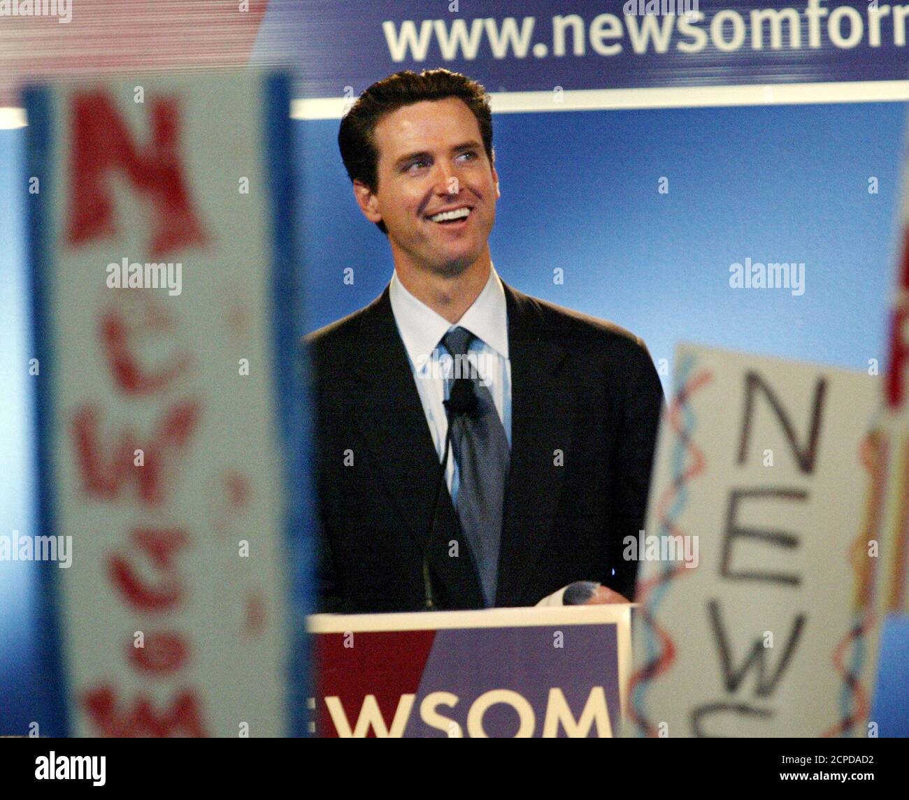 Gavin newsom smiles hi-res stock photography and images - Alamy
