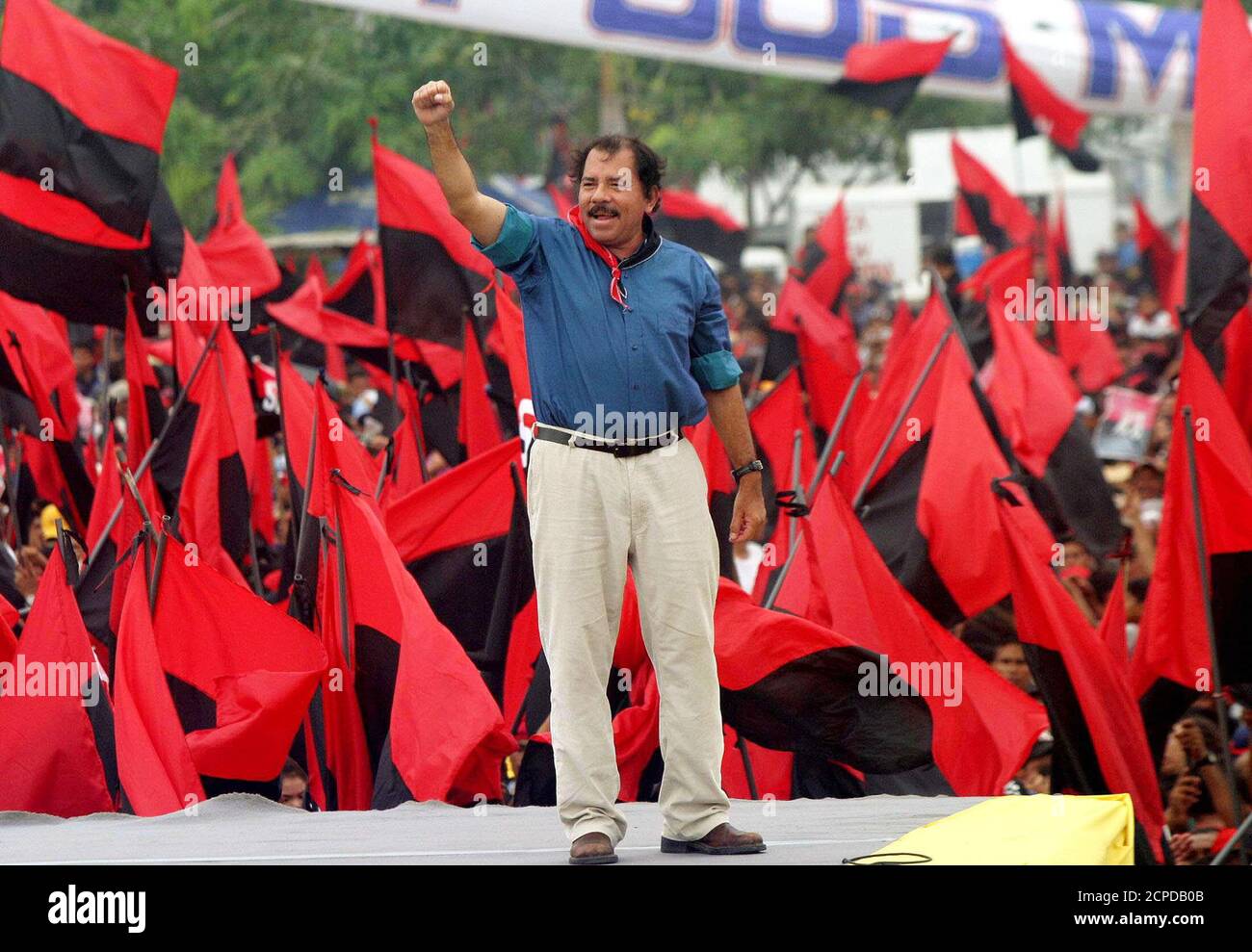 Daniel ortega sandinista revolution hi-res stock photography and images ...