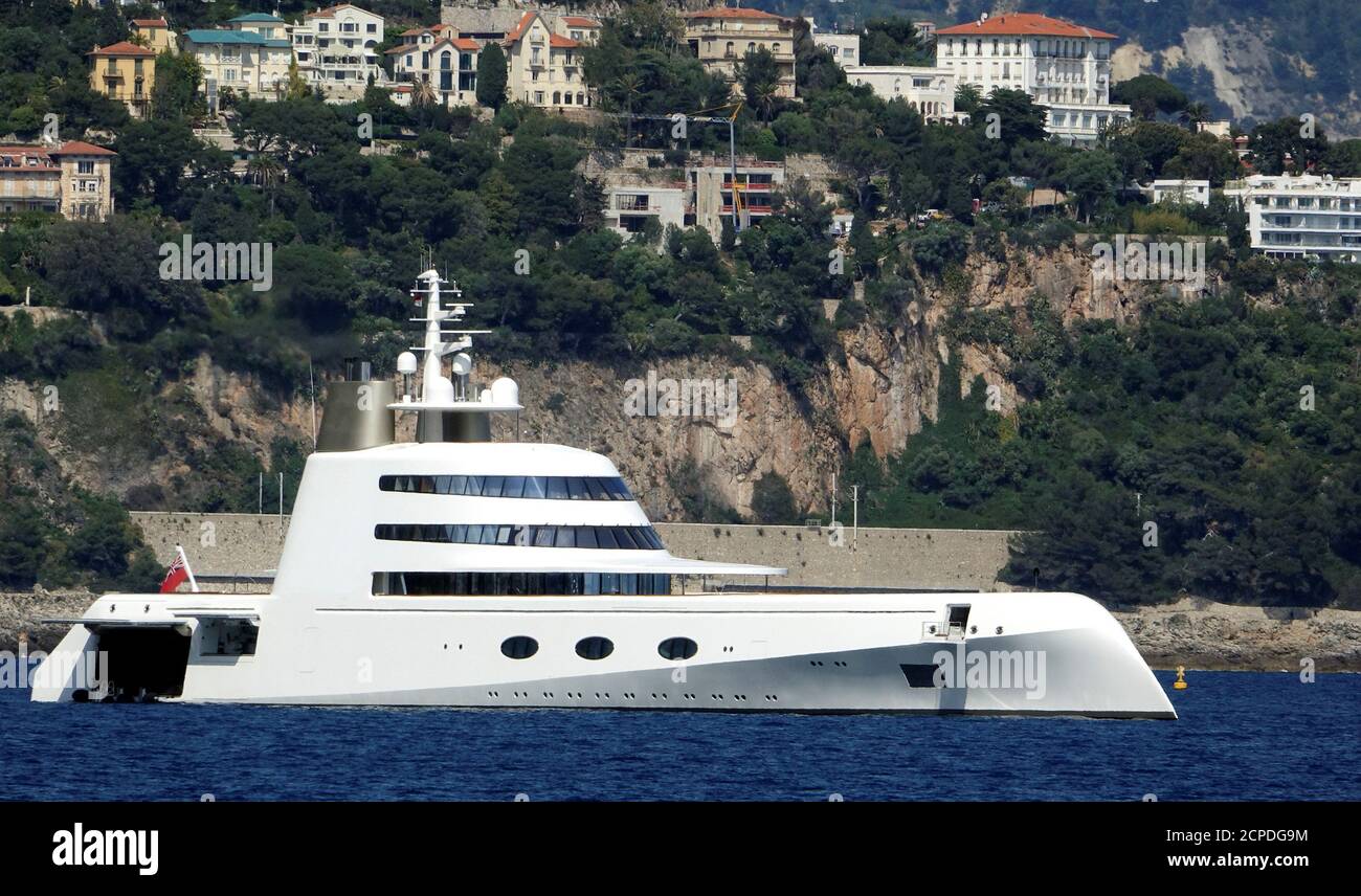 Andrey melnichenko yacht hi-res stock photography and images - Alamy