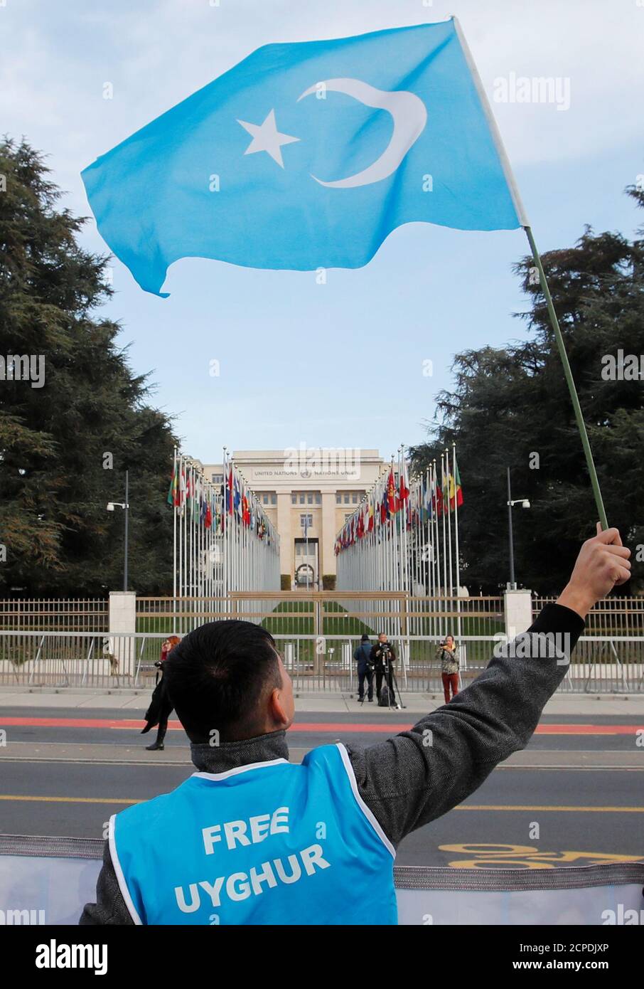 United nations human rights flag hi-res stock photography and images ...