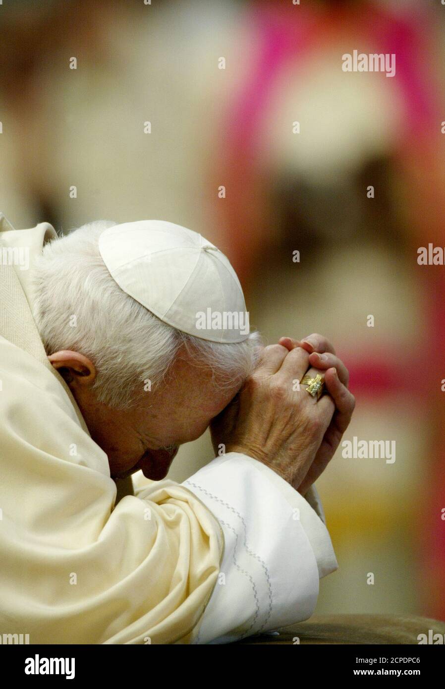 St john paul ii 2002 hi-res stock photography and images - Alamy