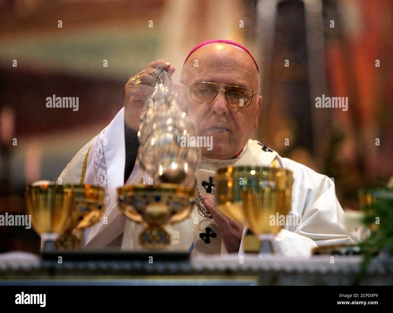 Altar of incense israel hi-res stock photography and images - Alamy