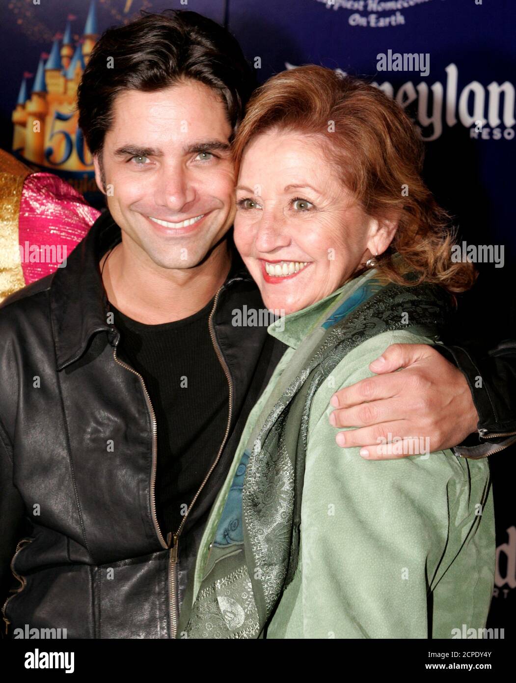 John stamos disneyland hi-res stock photography and images - Alamy