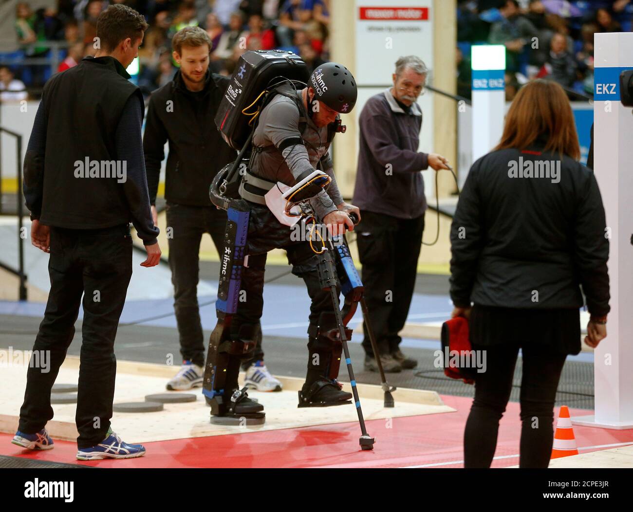 Powered exoskeleton hi-res stock photography and images - Alamy