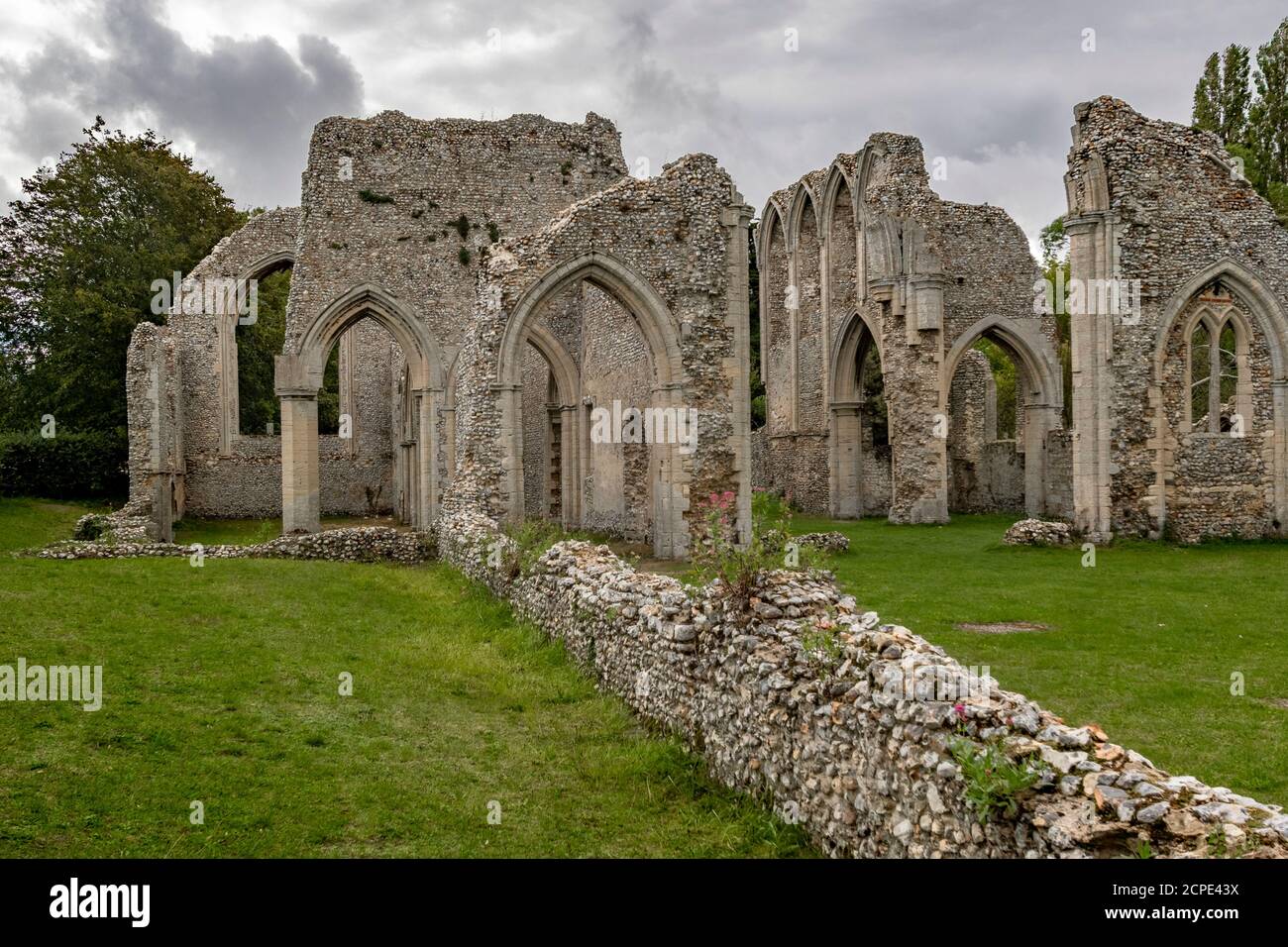 creake abbey norfolk Stock Photo - Alamy