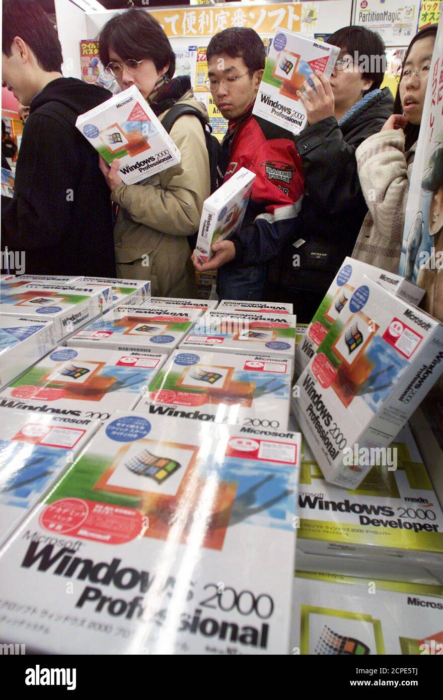 Windows 2000 microsoft hi-res stock photography and images - Alamy