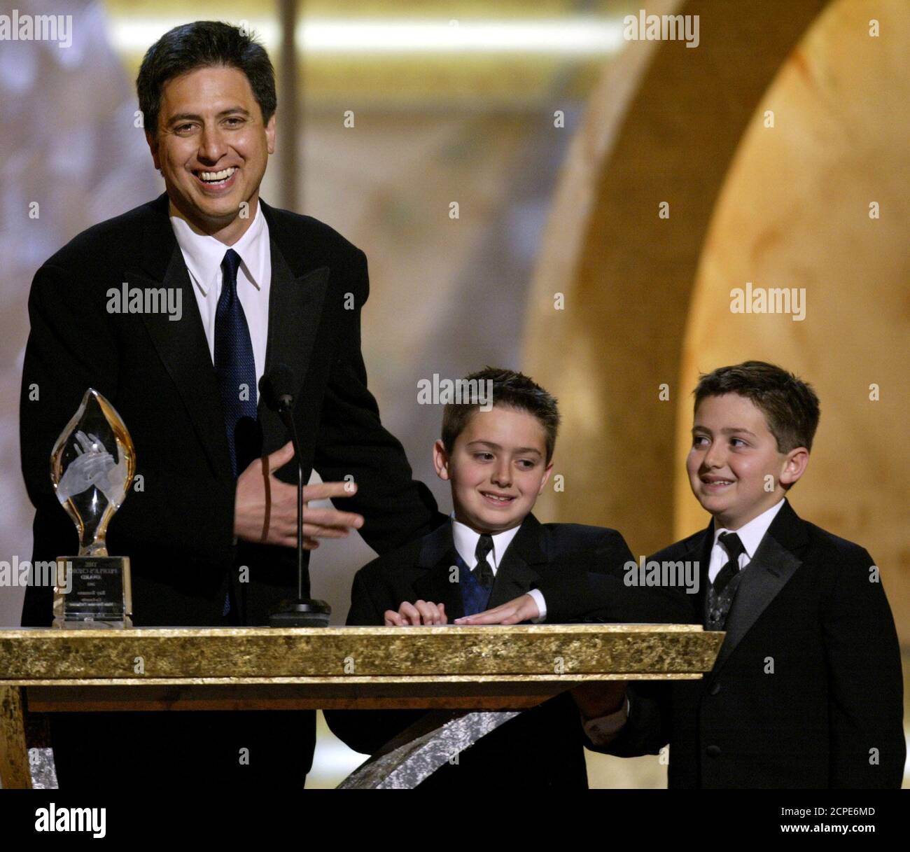 Everybody loves raymond ray romano hi-res stock photography and images ...