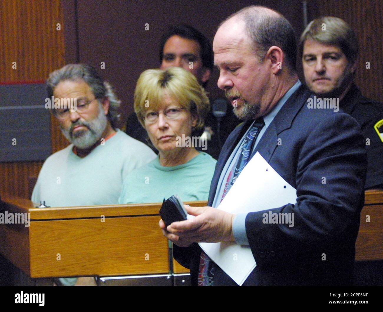 Murder spouses hi-res stock photography and images - Alamy