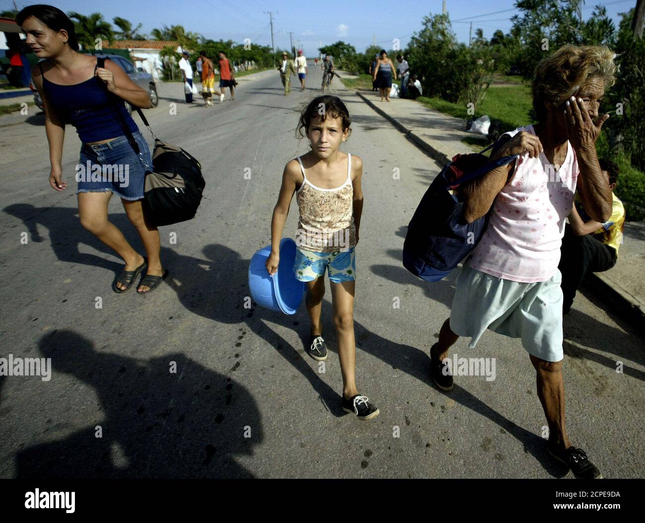 Hurricane ivan grand cayman hi-res stock photography and images - Alamy