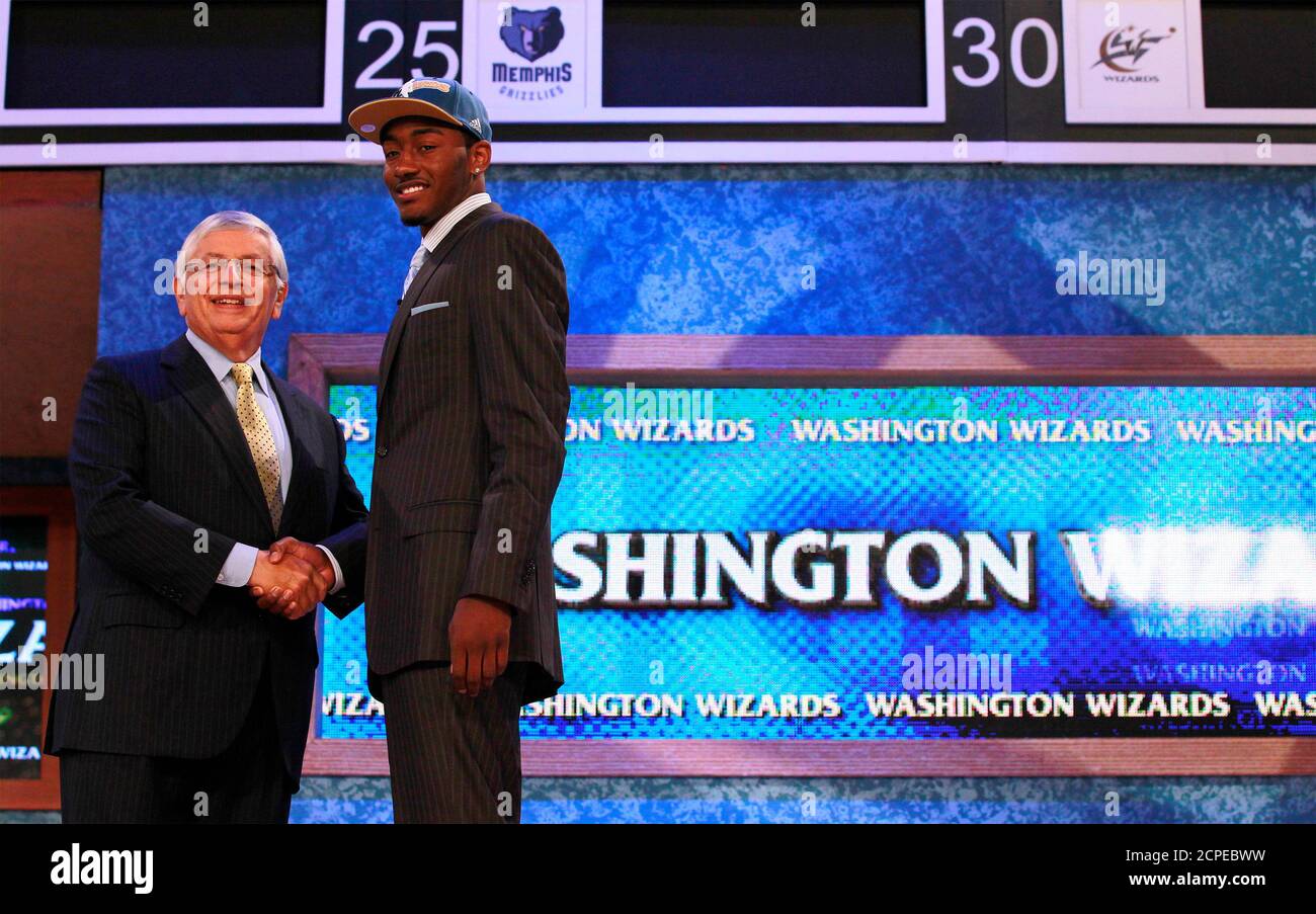 Nba draft 2010 hi-res stock photography and images - Alamy