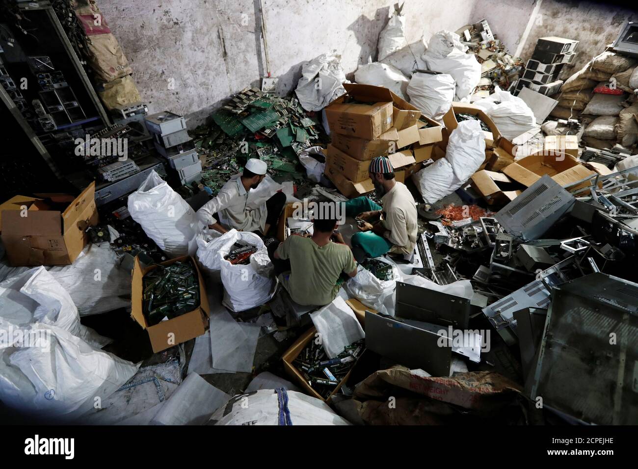 Children e waste hi-res stock photography and images - Alamy