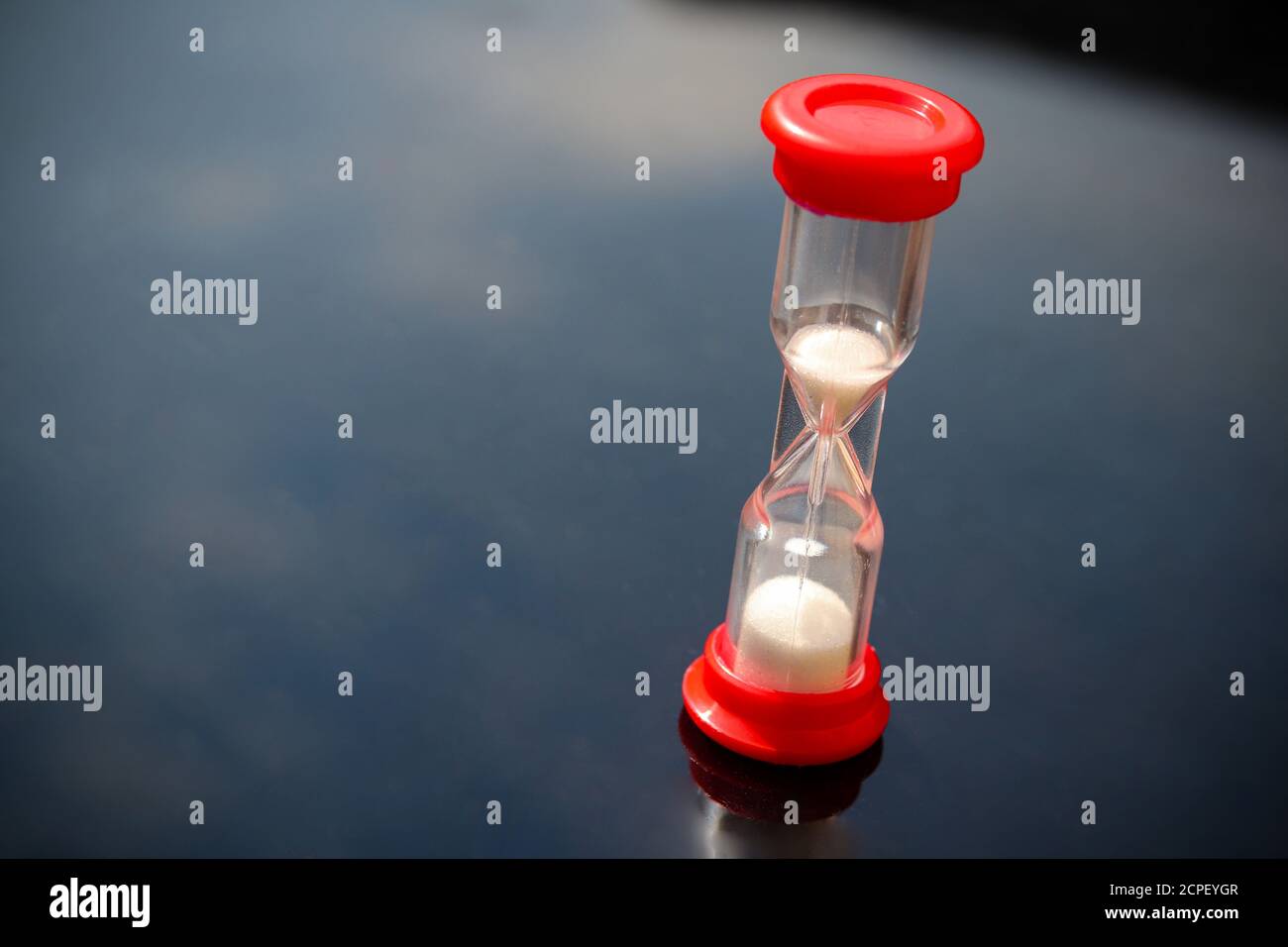 Hourglass Sand Timer Stock Photo - Alamy