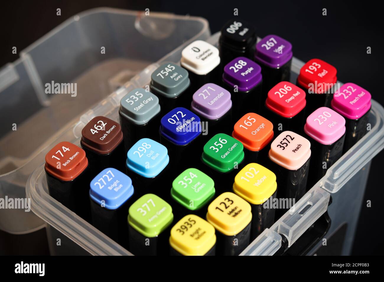 Colouring pens hi-res stock photography and images - Alamy