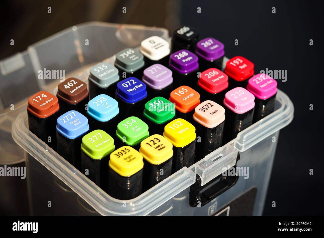 Colouring pens hi-res stock photography and images - Alamy