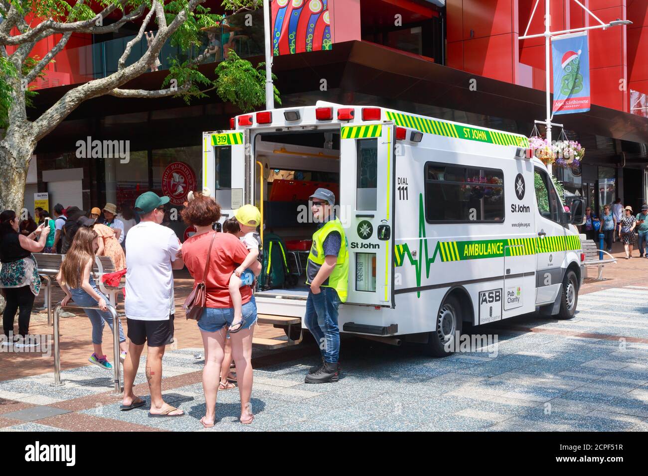 St john ambulance new zealand hi-res stock photography and images - Alamy